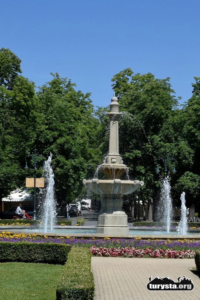 Eger - węgierskie miasto słynące z wina i basenów termalnych - Turysta.org