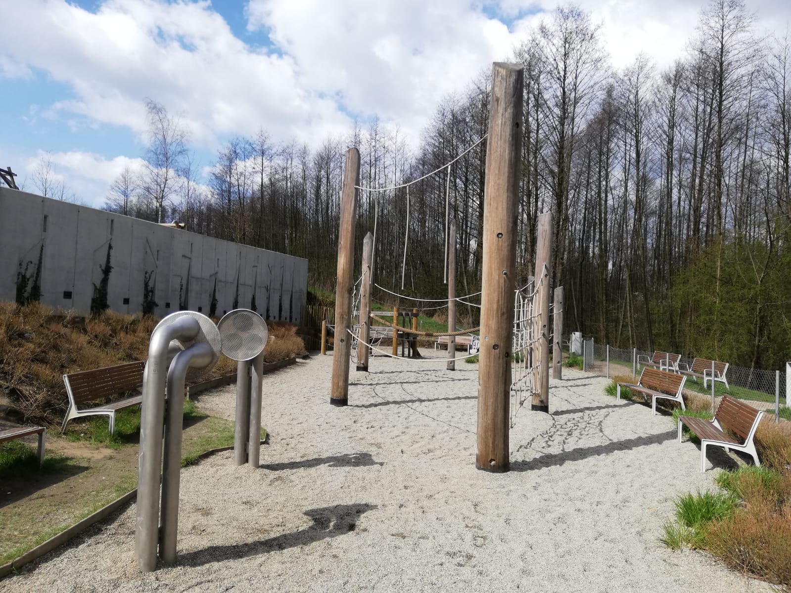 Plac zabaw w Parku Reduta w Krakowie - Turysta.org