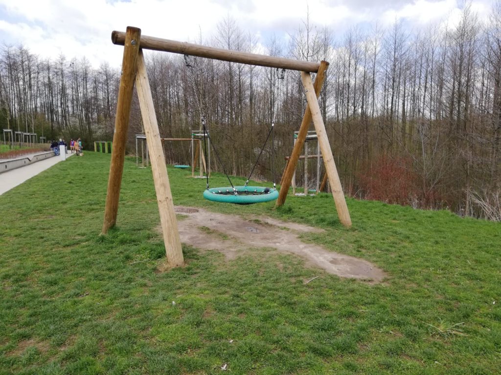 Plac zabaw w Parku Reduta w Krakowie - Turysta.org