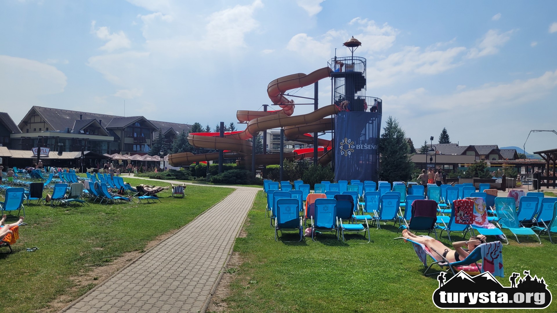 Park wodny Bešeňová: oaza relaksu i zabawy na Słowacji - Turysta.org